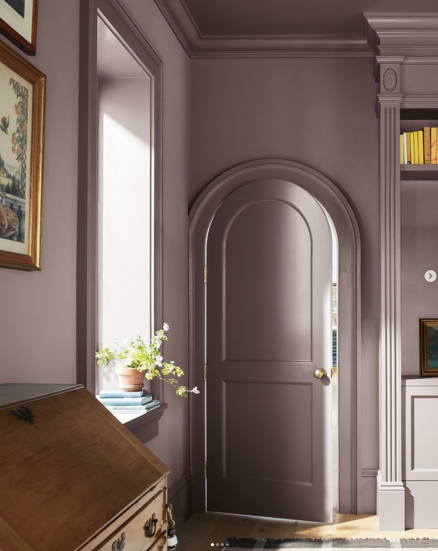 Benjamin Moore Color of the Year 2025 Cinnamon Slate - Amykranecolor.com