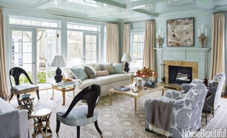 10 Coastal Blue Paint Colors - Amykranecolor.com